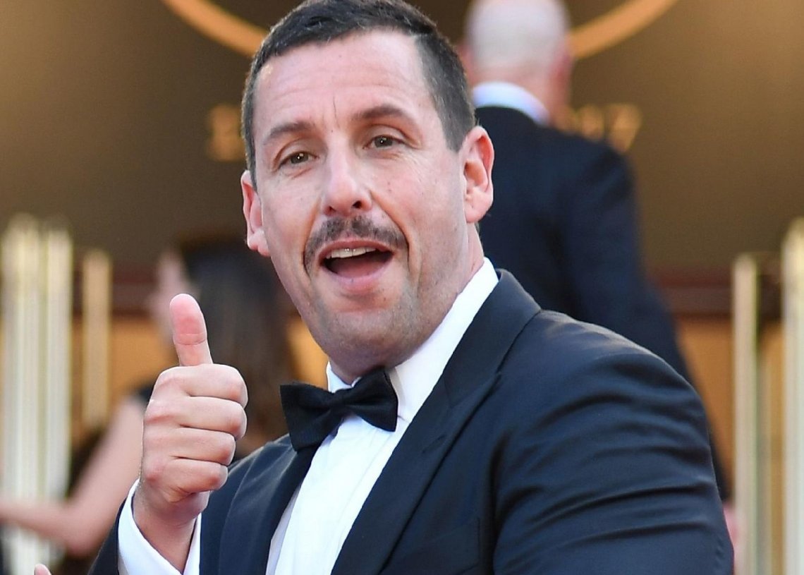 Adam Sandler leva prêmio de Melhor Ator no Spirit Awards 2020