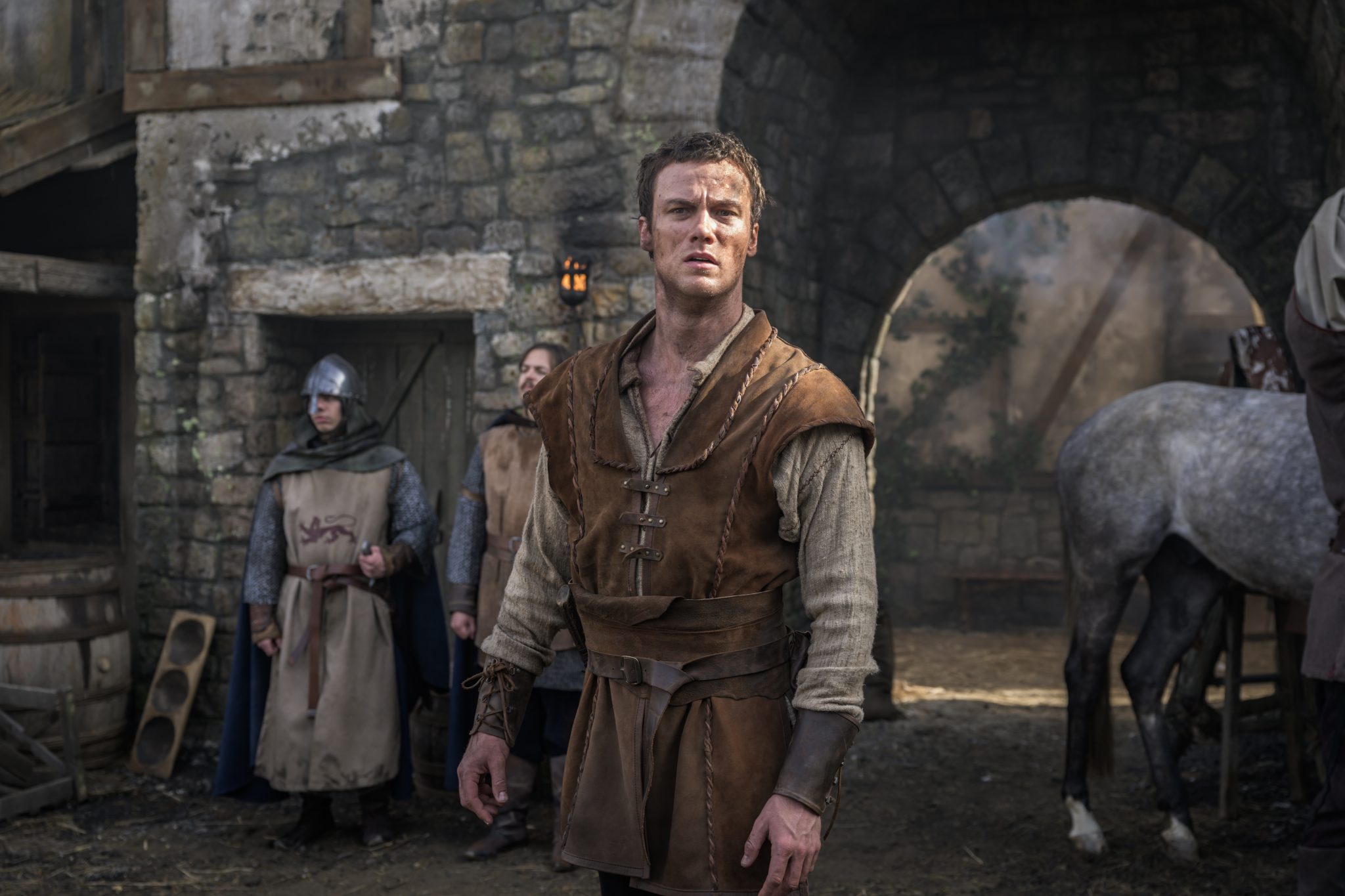 MGM+ lança primeiro trailer oficial de Robin Hood